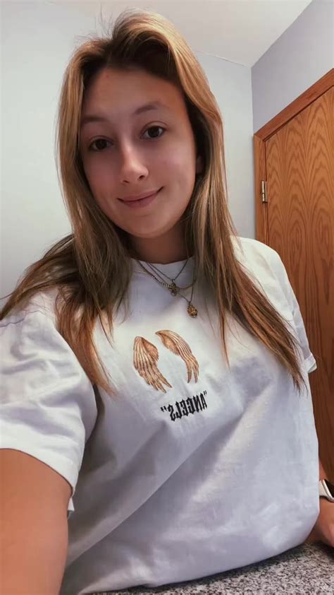 Kiara Laila On Reels