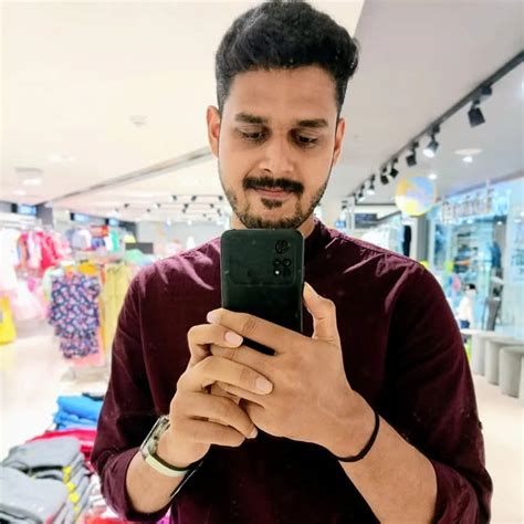 𝗞 𝗔 𝗥 𝗧 𝗛 🕴️ 𝗞 (@k_a_r_t_h_i._k) on Threads