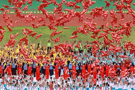 Фото Дэлхийд гайхагдсан Хятадын хавчны наадам