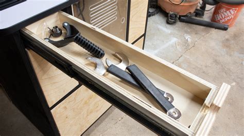 Router Table Cabinet Plans — 3x3 Custom
