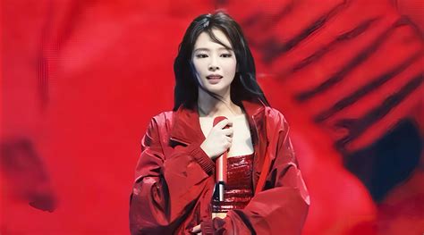 Jennie壁纸超清4k全面屏jump 抖音