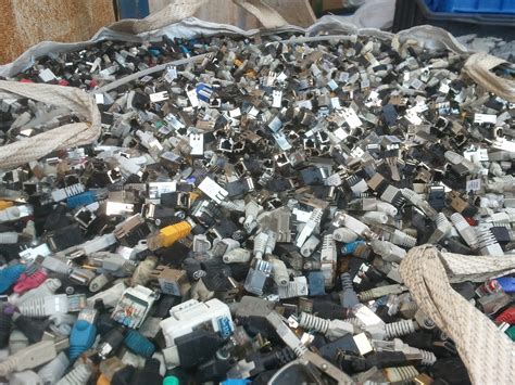 전자폐기물에 대한 소소한 대응 카페문화웹진 카페인