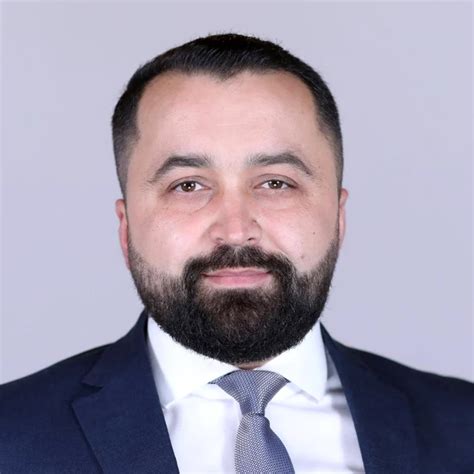 Deputatul Ciprian Ciubuc Urmărit Penal Pentru Distrugere El Era Cu Oile La Păscut Pe Un Teren