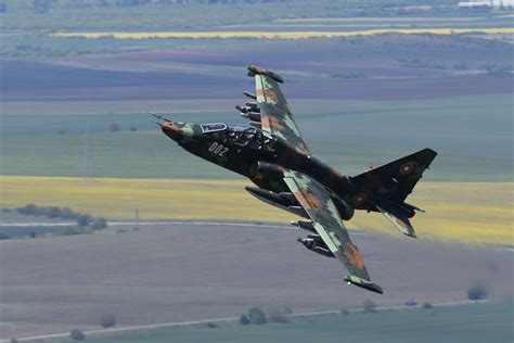 Upgraded Bulgarian Su 25 Frogfoot Aviation Report Eng