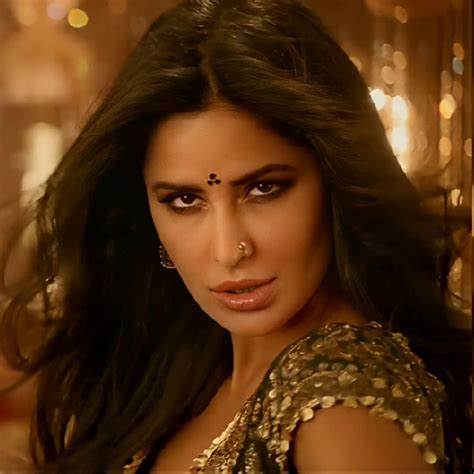 Slutty Look Scrolller