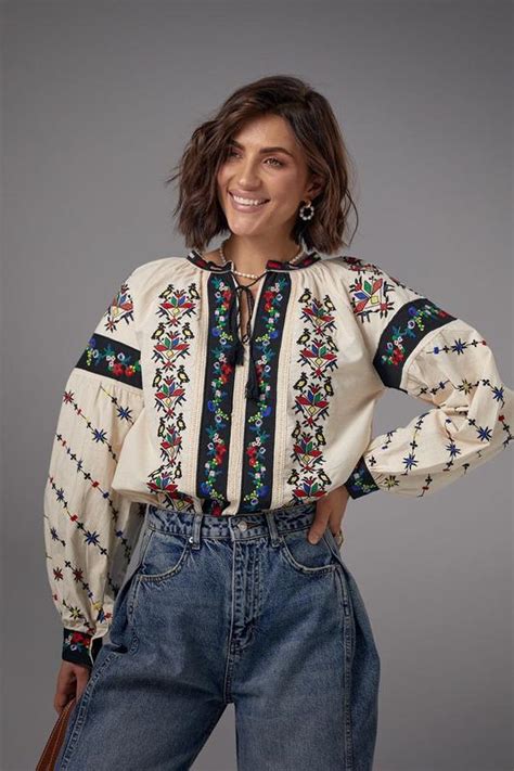 Вишиванка — ціна 1300 грн у каталозі Вишиванки Купити жіночі речі за доступною ціною на Шафі
