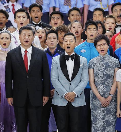 یوسوف On Twitter البته دانی ین که در مراسم حاضر بود هم هنگ کنگیه که