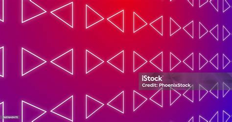 반복 가능한 독창적인 창의적 로우 폴리 삼각형 스케일 애니메이션 Cg 배경 기하학적 모양 다각형 모션 그래픽 미래 지향적인 네트워킹 데이터 구조 설계 요소입니다 0명에 대한