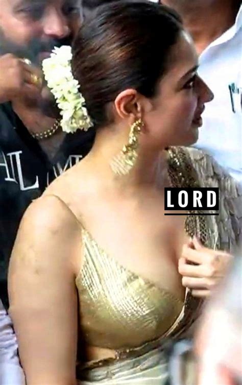 Hiral Radadiya Siskiyaan Sex Scene 3 Rindiancelebhotscenes