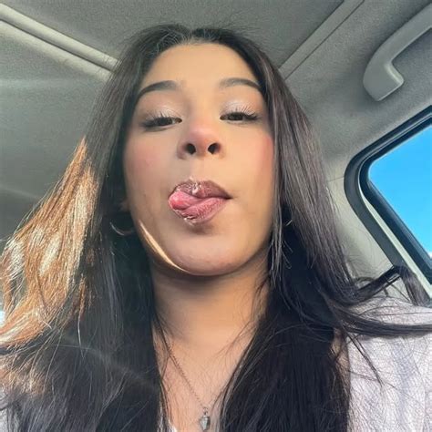 Leslie Garcia Leslie Garcia2401 On Threads