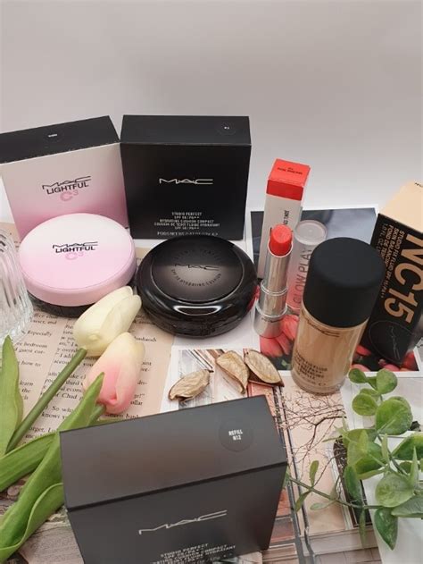 맥 Mac 스튜디오 픽스 플루이드 Nc15 스튜디오 퍼펙트 쿠션 N12ⅹ리필 핑크 톤업 멀티 밤 라이트풀 C3 올데이 톤업 밤