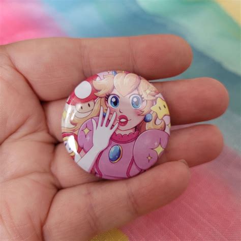 Princess Peach Button Canephoracrafts
