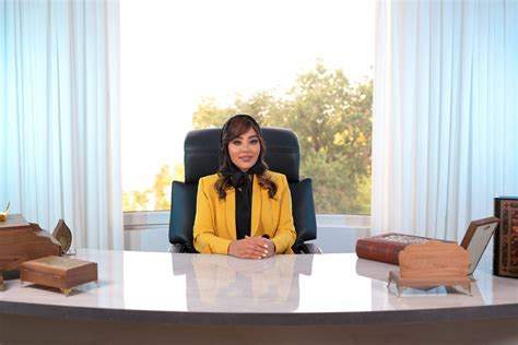 دکتر لیلا خلیلی بهترین متخصص و جراح زیبایی زنان