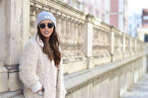 Warm White Coat Winter Outfit