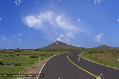 乌兰哈达火山 草原风光 自然风景 摄影素材 汇图网