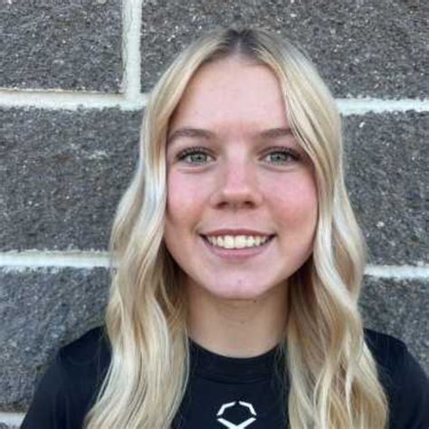 Bristol Reeves Softball Recruiting Profile