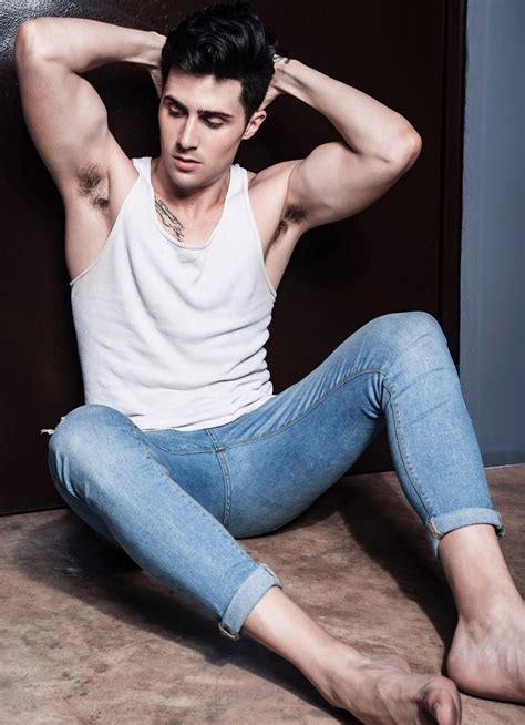 Nico Loccos Feet