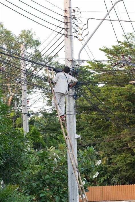 Working To Install Internet Fiber System Editorial Photo Image Of Electric Line 63976506