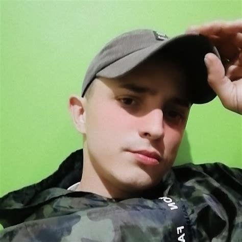 Juan Camilo Zuluaga Cardona Camilo1208zc • Threads Say More