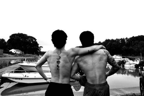 Eugene On Pinno این پست جیمین داره منو سکته میده