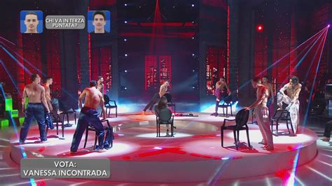 Ad Amici Va In Scena La Sfida Di Sensualit Tra Valentin E Javier