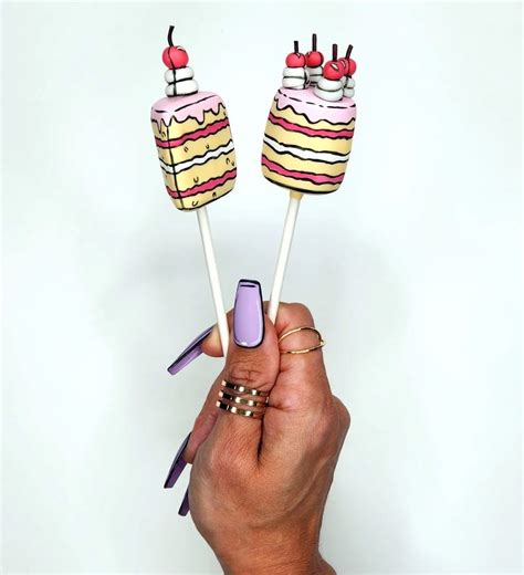 60 Cartoon 2d Comic Cakes To Lust After Artofit