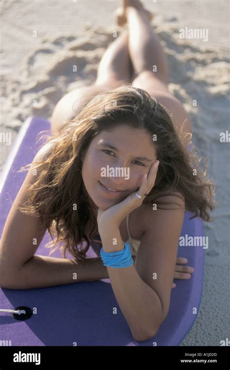 Wet Latina Girls