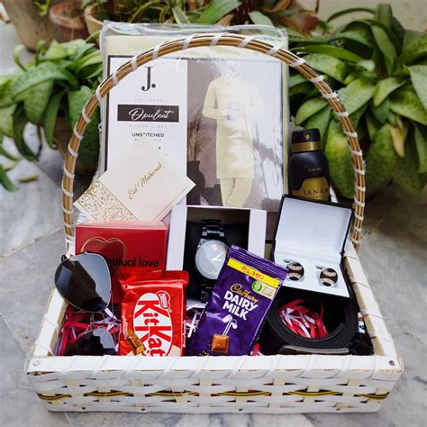 Eidi Basket For Him