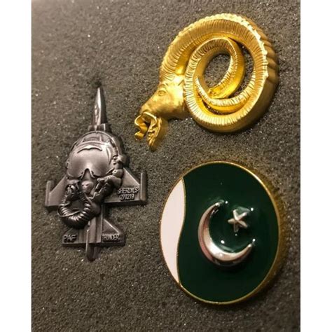 Western Buffer Zone 3 Pin Pack By Saariyas Darazpk