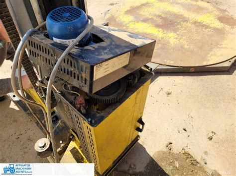 5914 Siat Electric Pallet Wrapper Strathallan Vic Realm Group Australia