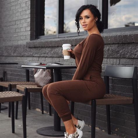 Jennifer Dories Workout Routine And Diet Plan Dr Workout