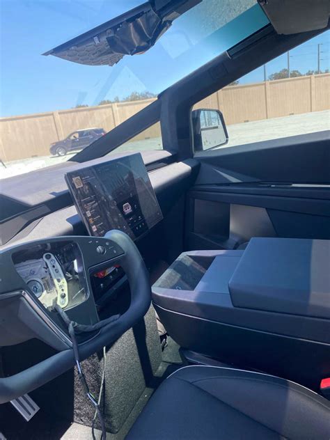 New Interior Pics Show The Tesla Cybertruck Has A Separate Gauge Cluster