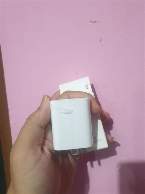 SALE CHARGER FAST CHARGING KONDISI BARU HARGA NETT Telepon Seluler Tablet Aksesoris Tablet