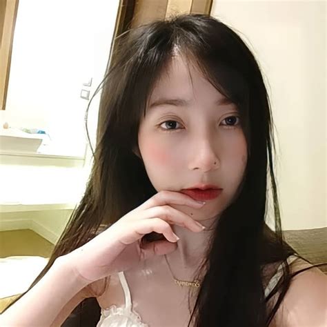 Cindy M Cindy Saranyaa Threads Say More