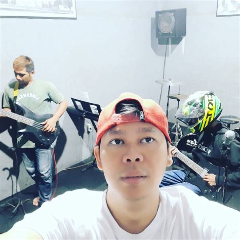 ari maulana