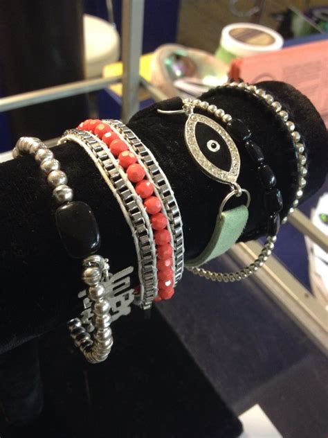 Lisa Scala Fashion Jewelry Jewelry Bangles