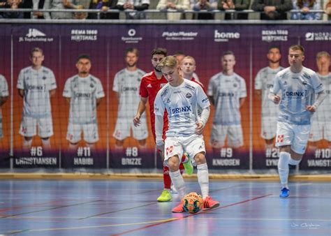 Portræt Af Mads Kjelgaard Hos Hfk Nordsøpostendk