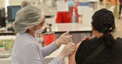 ប្រទេសថៃកែសម្រួលការរាប់ចំនួនករណីឆ្លងប្រចាំថ្ងៃនៃជំងឺកូវីដ ១៩ ក្រសួងព័ត៌មាន