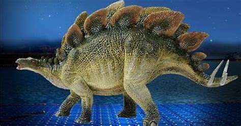 고성서 높이 7m·너비 17m 초대형 공룡유등 제작