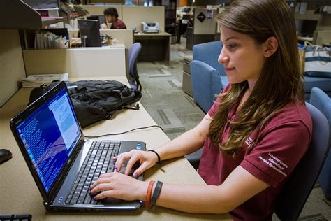 Best Software Engineering Degree Online Loan Scholarship