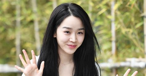 신혜선 아침에 시선 싹쓸이 [포토엔hd]