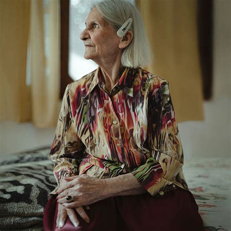 What Causes Hallucinations In Elderly Night Triggers And Treatment