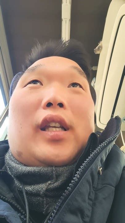 2025년 2월 10일 웃긴영상 개그 코미디 비둘기가 무슨 죄가 있겠소만은 선택을 할 수 있는 비둘기의 삶이라면 던져주는 음식만 먹거나 버려진 음식만 먹지는 않을겁니다