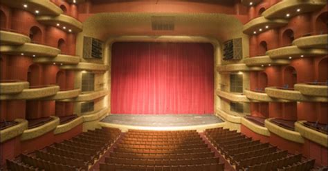 확바뀐 예술의전당 오페라극장