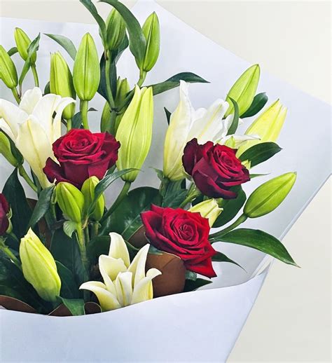 The Classic Bays Flowers