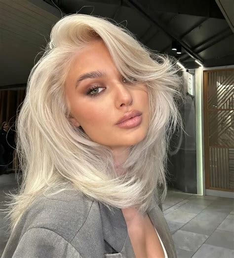 10 Magníficas Ideas Para El Pelo Rubio Claro Que No Debes Perderte