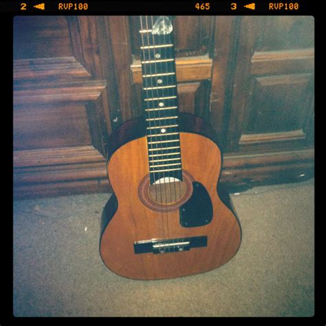 Tiny Guitar By Lukeiv On Deviantart