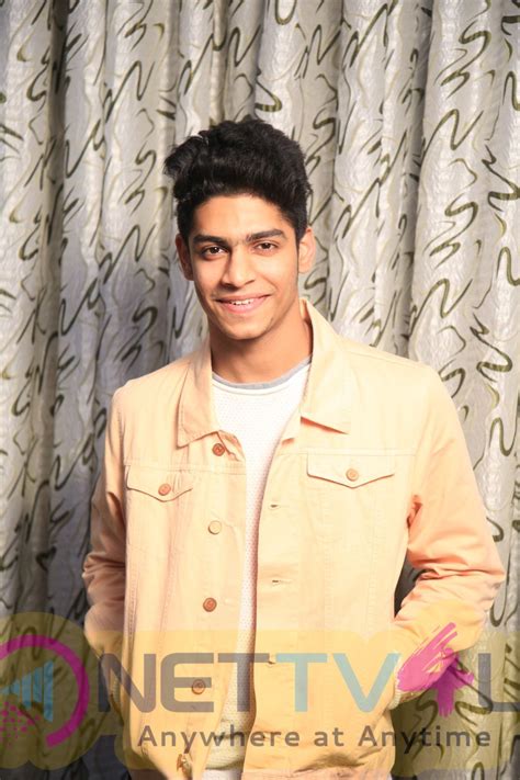 actor roshan abdul rahoof exclusive interview images 605875 galleries and hd images