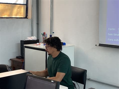 Introdução à Linguagem Python Departamento De Matemática