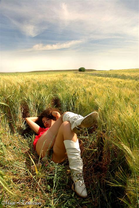 Magic Erotica Magic Erotica Model Throatsteens Erotica Sex Scene Xxx